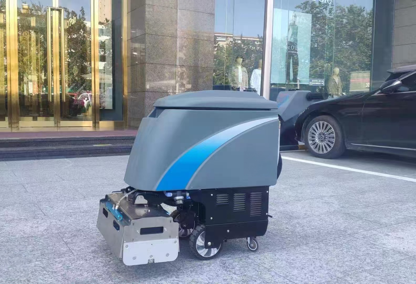 Automatic Escalator Step Cleaning Machine